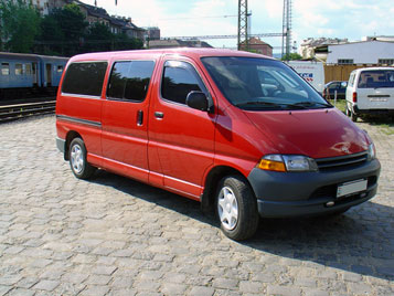 Toyota Grand Hiace technical specifications and fuel economy